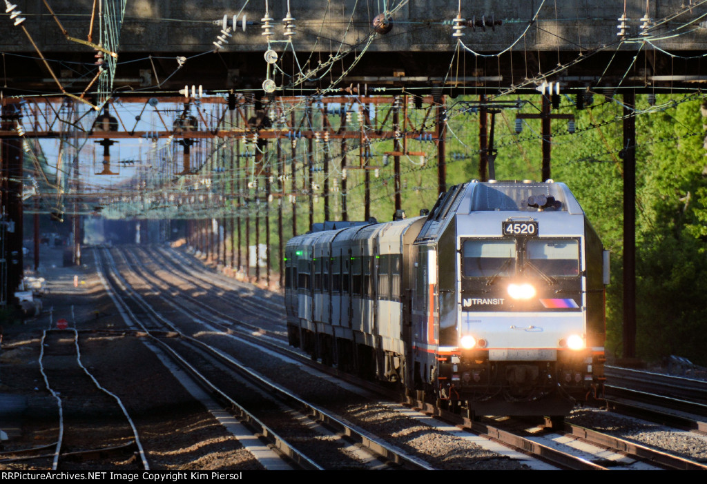 NJT 4520